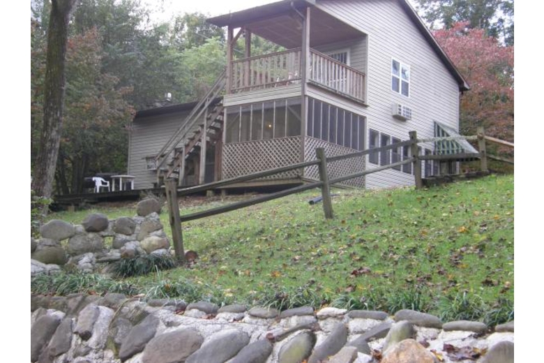 Jack's Shack 3 Bedroom Riverfront Home - USA, Tennessee, Townsend